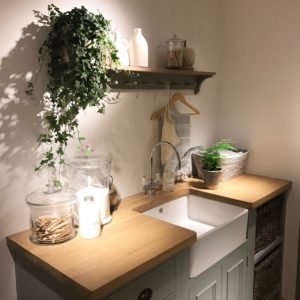 Neptune Home Arrives in Wimbledon - Boo & Maddie