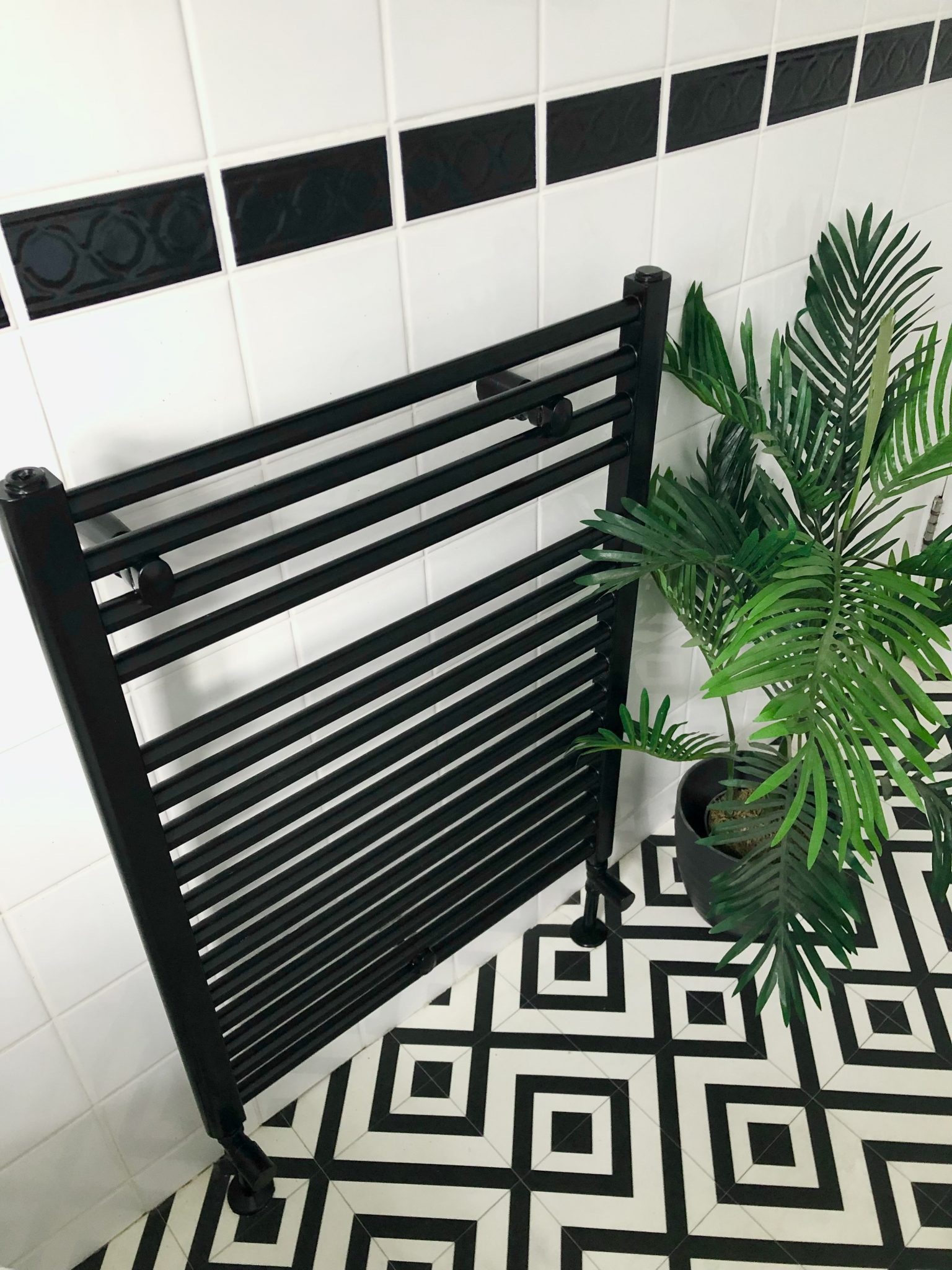 DIY In A Day: Painting A Towel Rail - Boo & Maddie