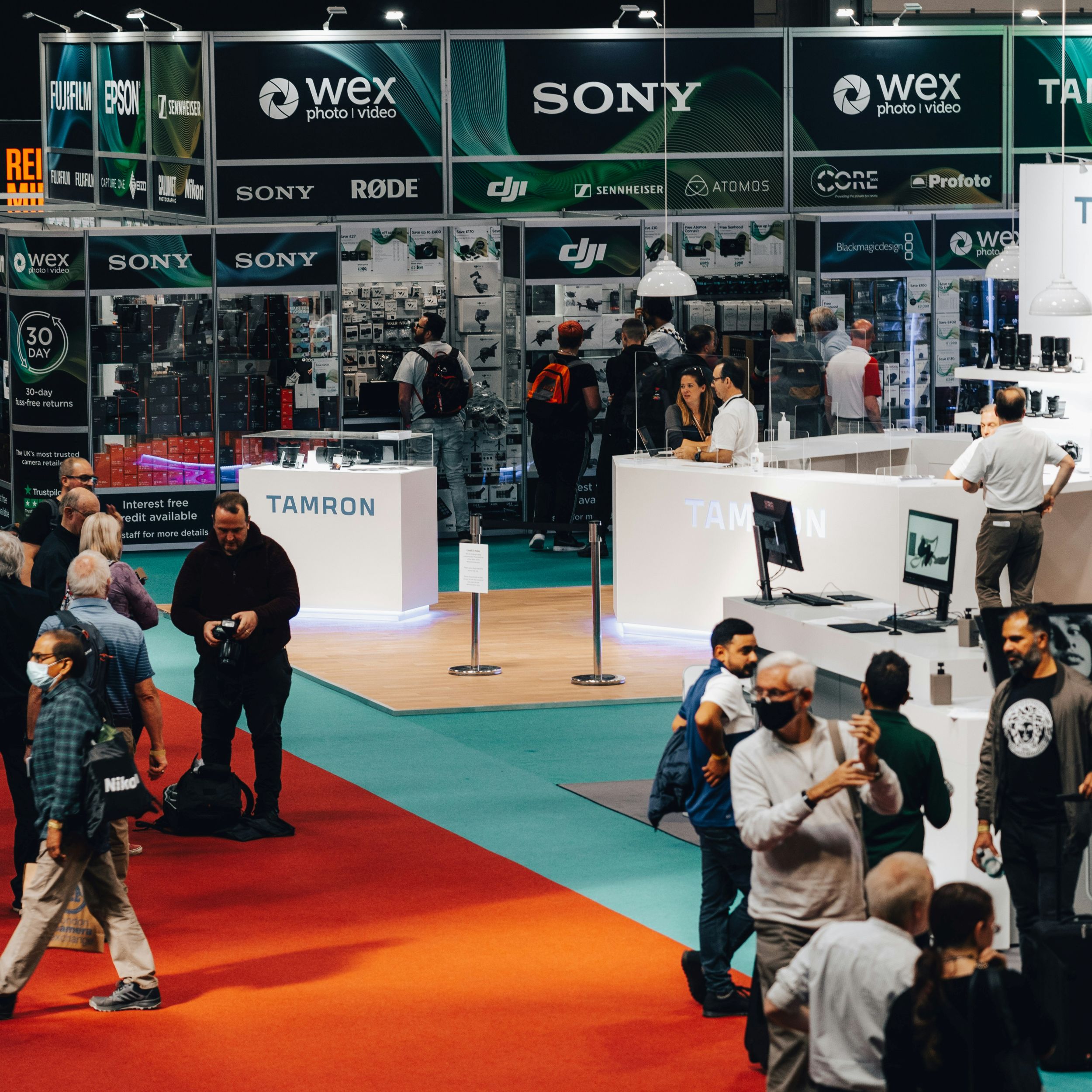 What's The Best Stand Size For First-Time Exhibitors? - Boo & Maddie